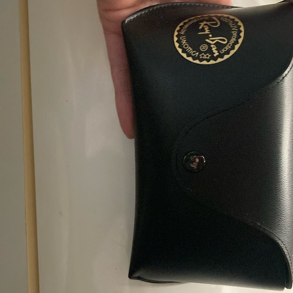 Ray-Ban | Accessories | Mens Ray Band In Great Shape With Authentic ...